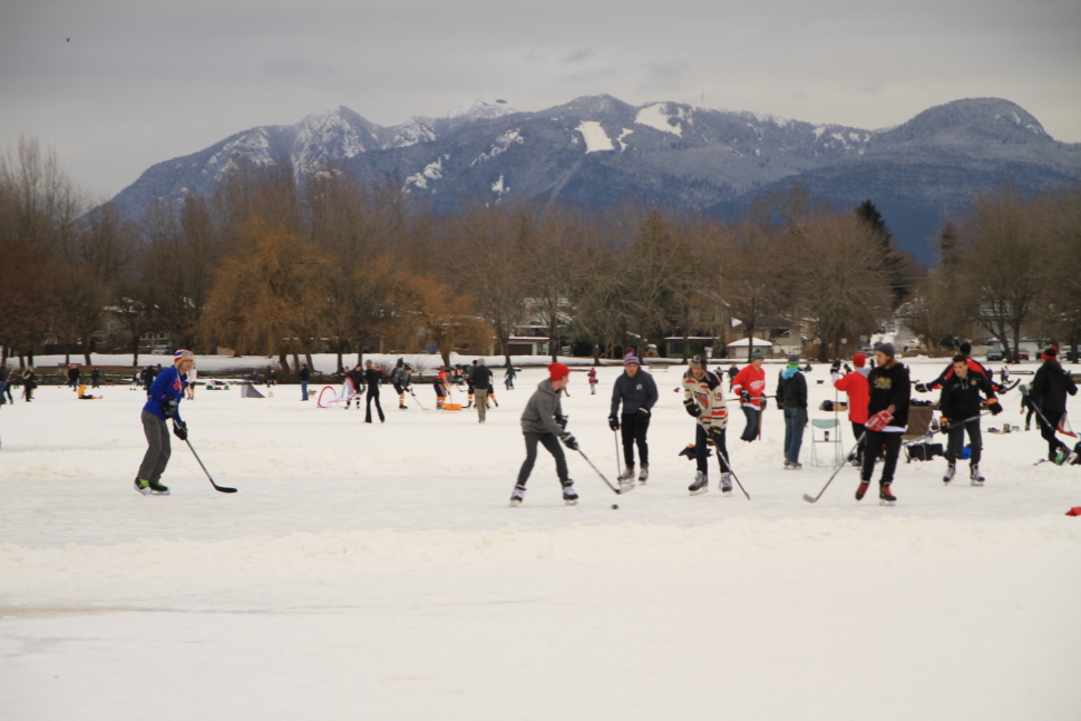 Scenes from Vancouver's frozen Trout Lake - BCRobyn